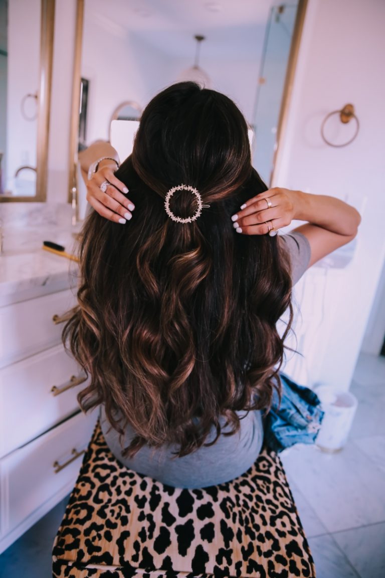 Hot Spring 2019 Trend Alert: HAIR CLIPS [Where To Get Them & How To ...