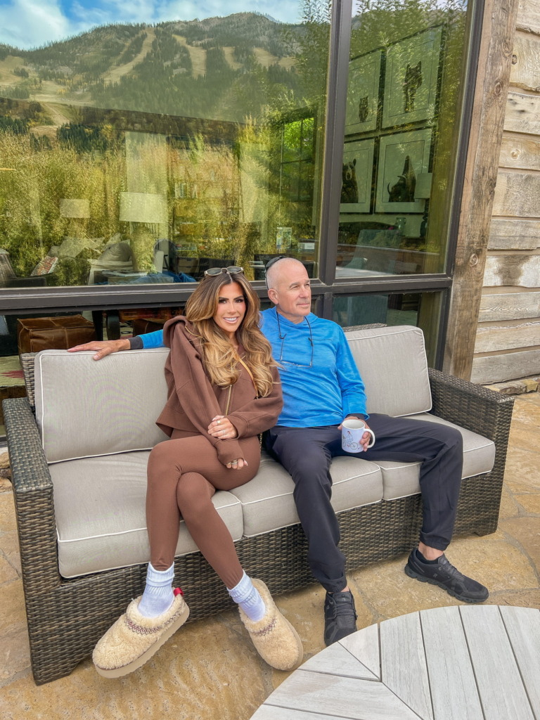 Athleisure Looks With BOBO 💪🏼 [My Favorite Outfit & A Men's Gift Idea ...